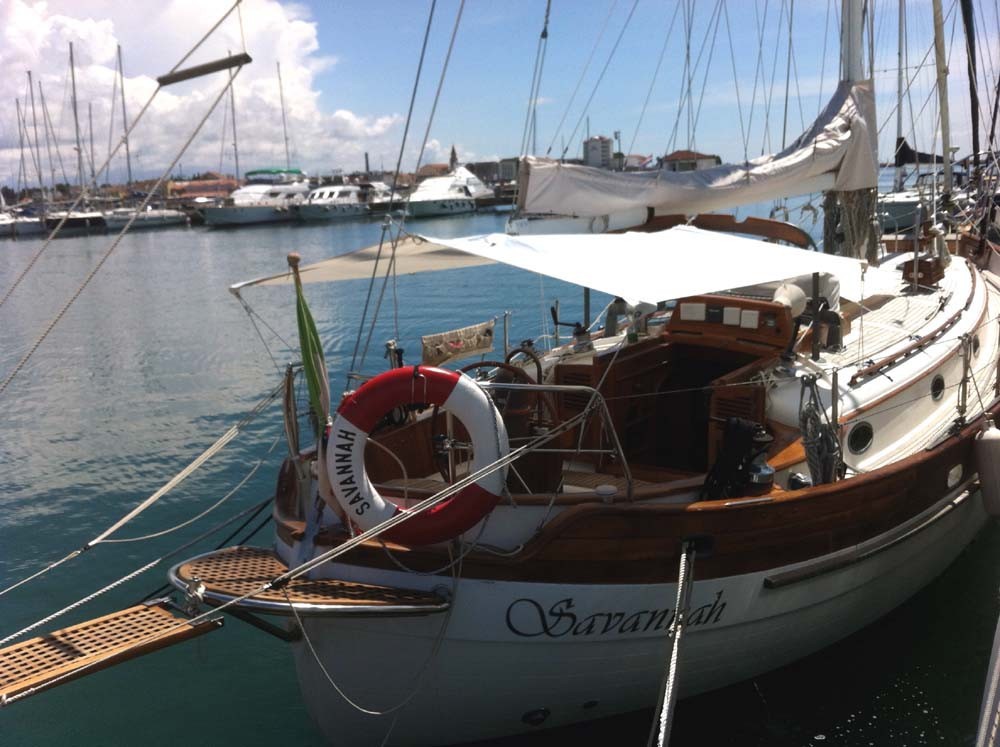 FixTop Sun Shade – SWI-TEC America LLC